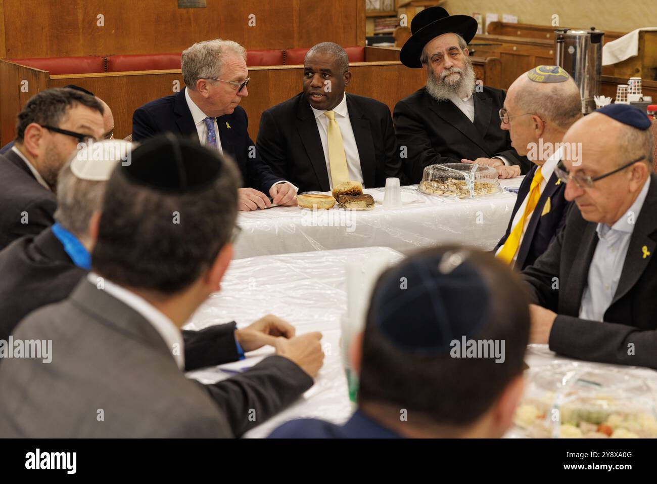 Foreign Secretary David Lammy (centre) with members of the Jewish ...