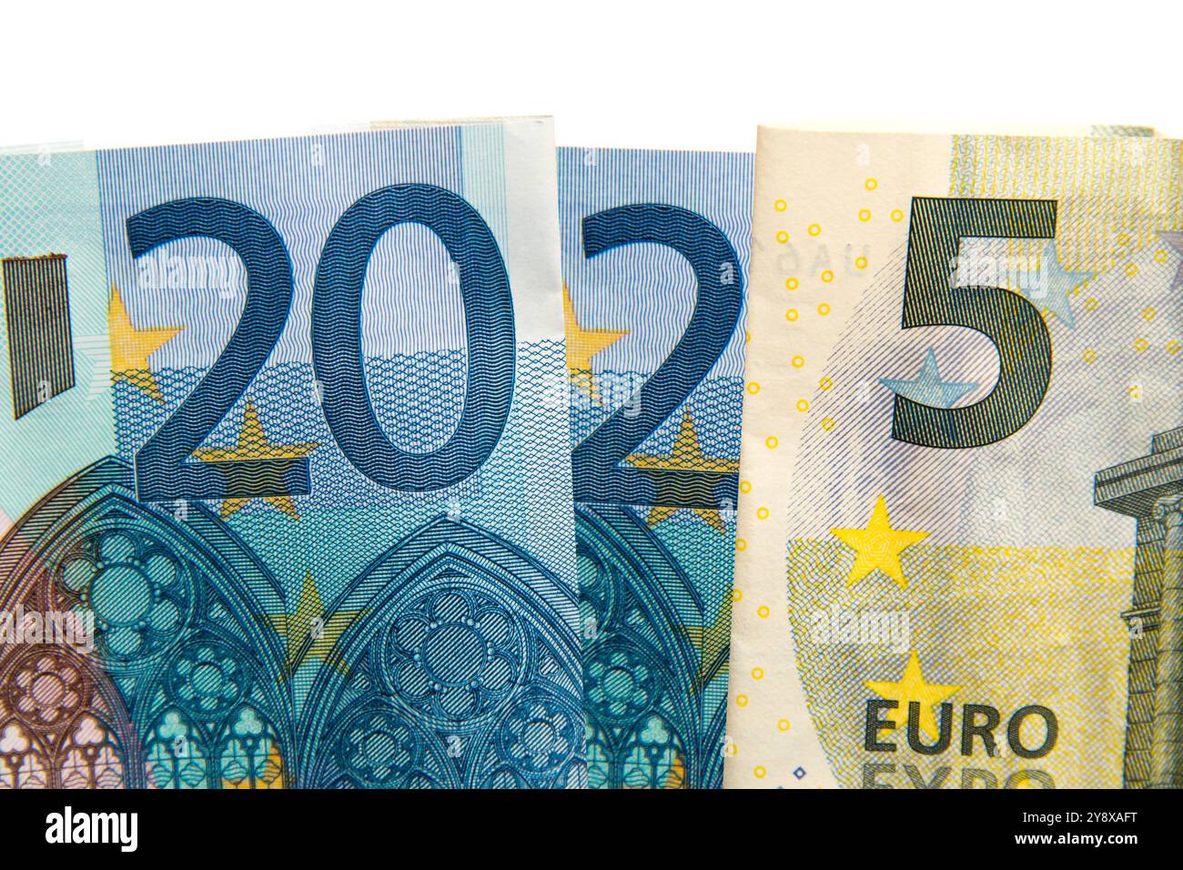 Invest 2025 hi-res stock photography and images - Alamy