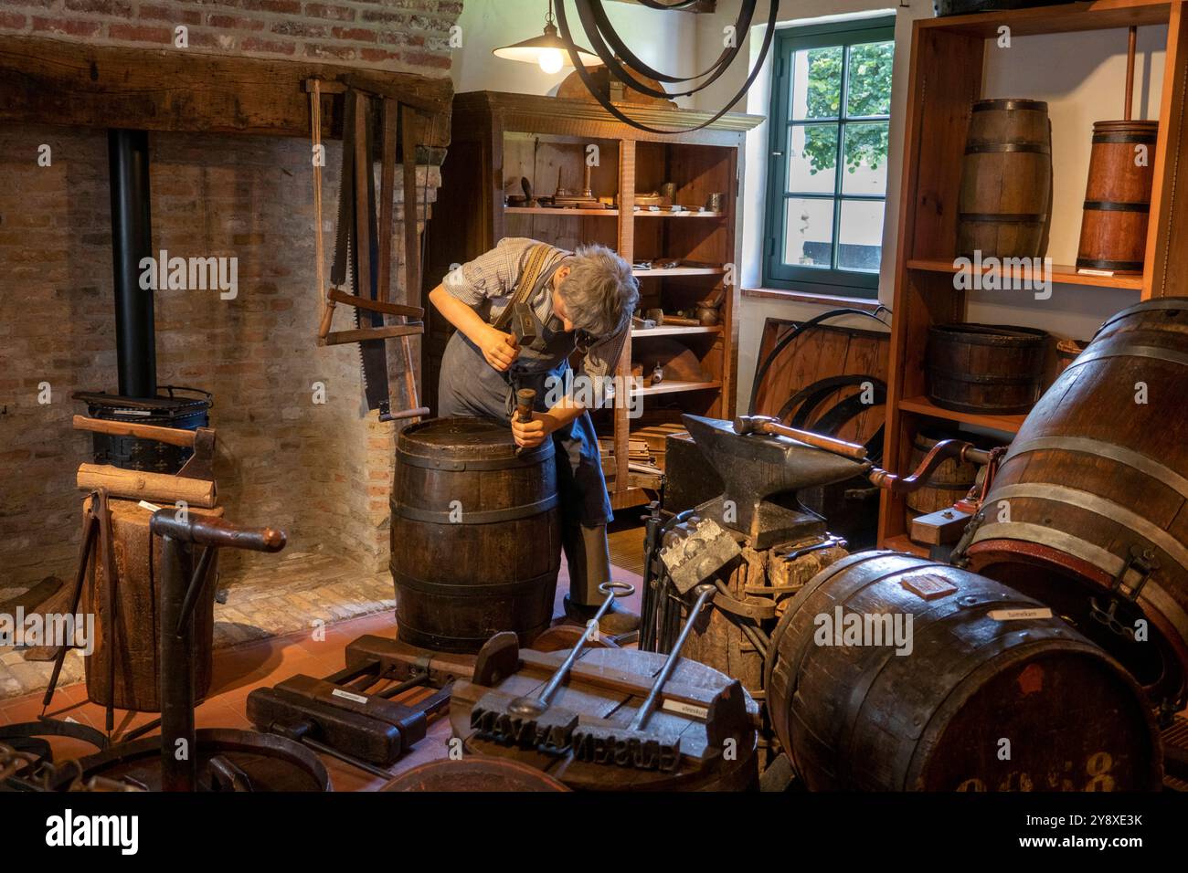 Belgium, Flanders, Bruges, Balstraat, Volkkundemuseum, folk museum ...