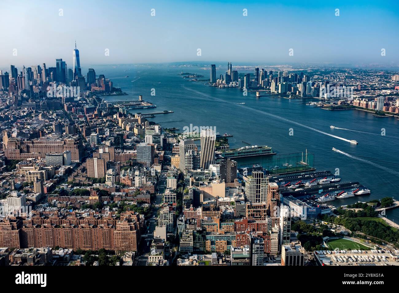 30 hudson yards tower hi-res stock photography and images - Alamy