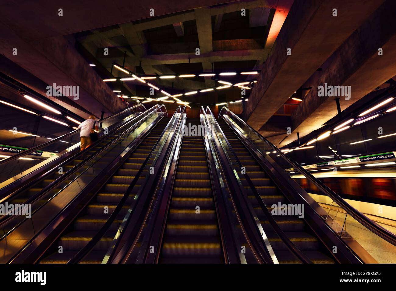 Budapest, U Bahn, U Bahnstation, Verkehr, Budapest, Metro, Subway ...