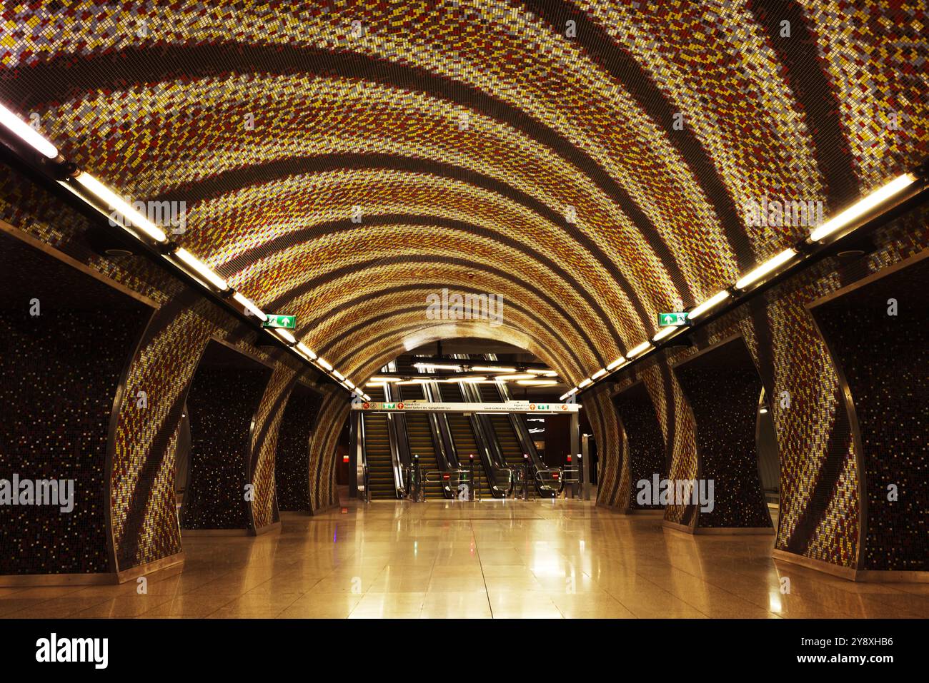 Budapest, U Bahn, U Bahnstation, Verkehr, Budapest, Metro, Subway ...