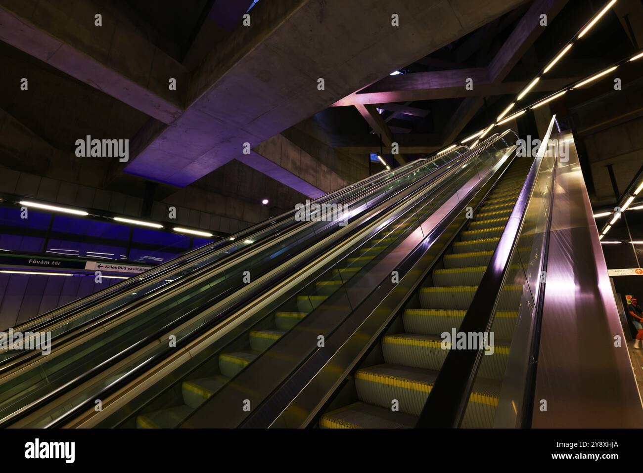 Budapest, U Bahn, U Bahnstation, Verkehr, Budapest, Metro, Subway ...