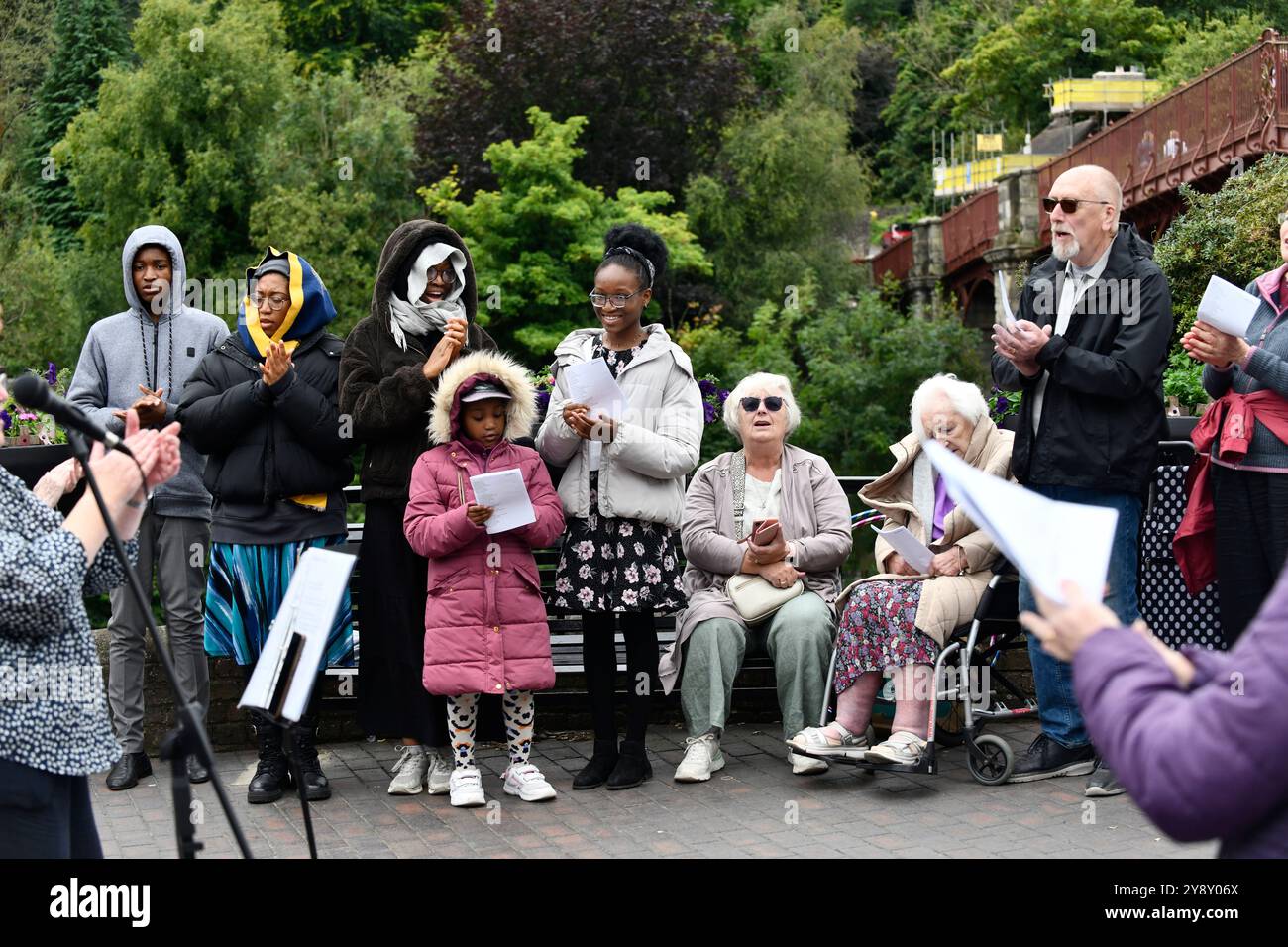Christians singing Summer Songs of Praise by Telford & Severn Gorge ...