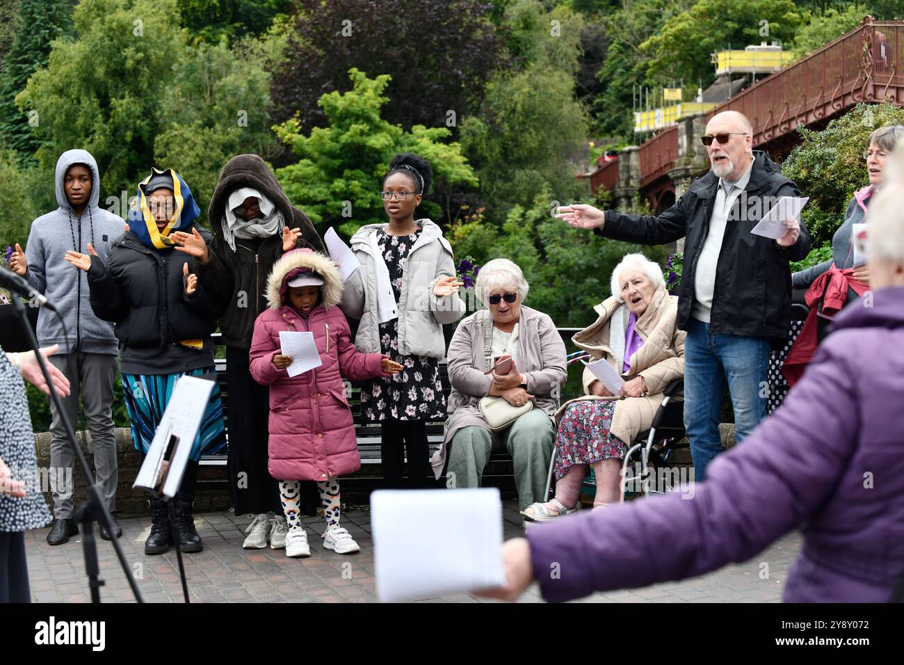 Christians singing Summer Songs of Praise by Telford & Severn Gorge ...