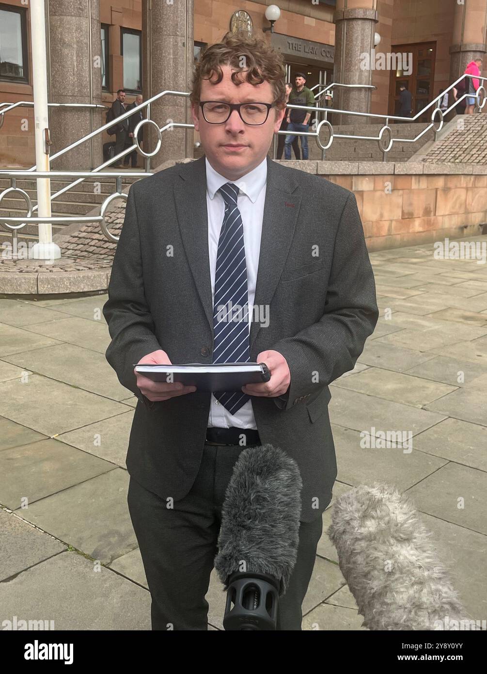 Dr thomas kwan hi-res stock photography and images - Alamy