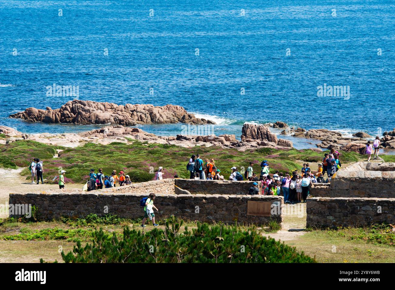 School children visiting the Cementerio de los Ingleses, English ...