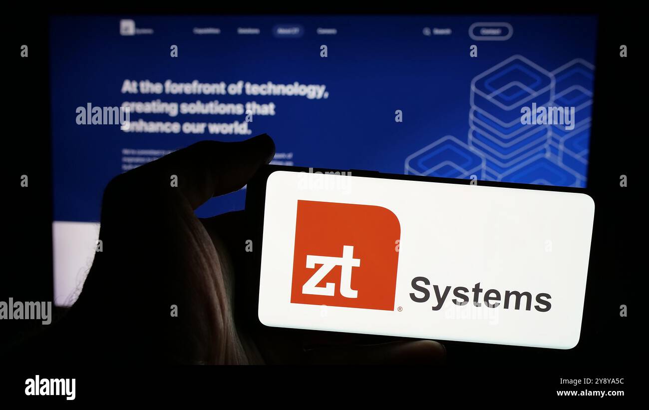 Zt systems logo hi-res stock photography and images - Alamy
