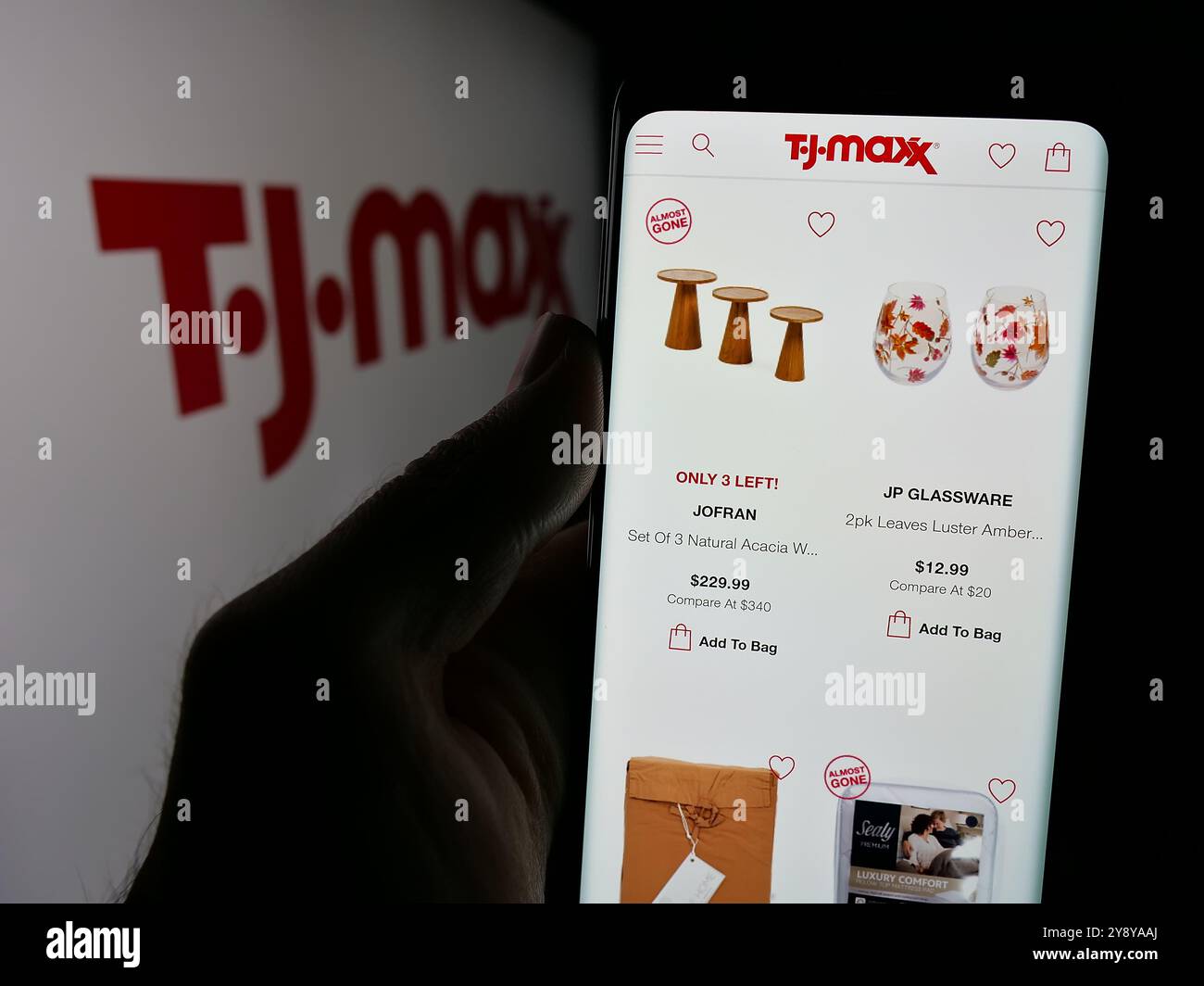Tj maxx hi-res stock photography and images - Alamy