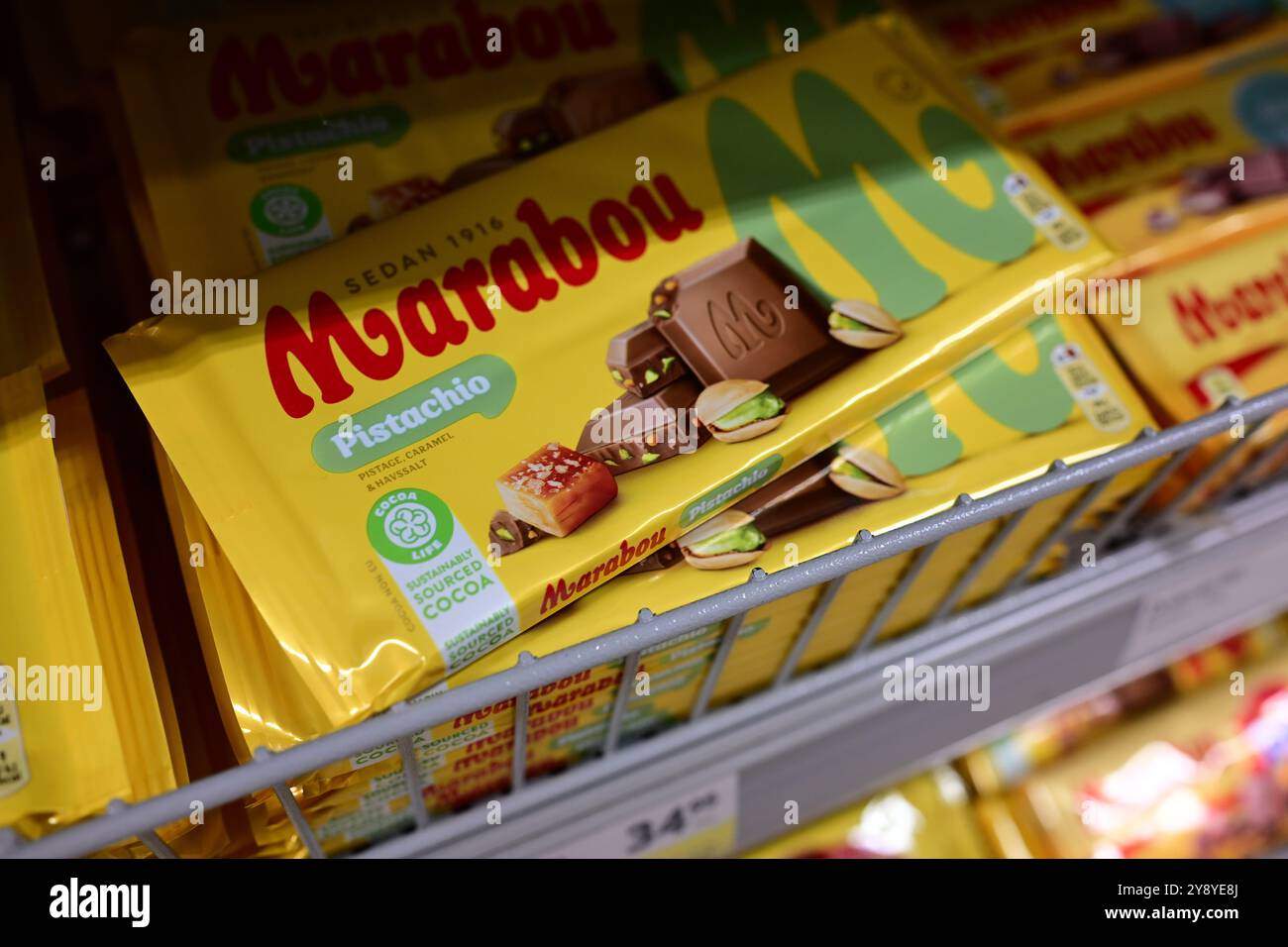Bjärnum, Skåne, Sweden. October 4 2024. Marabou chocolate inside Bjärnums ICA Supermarket Stock ...