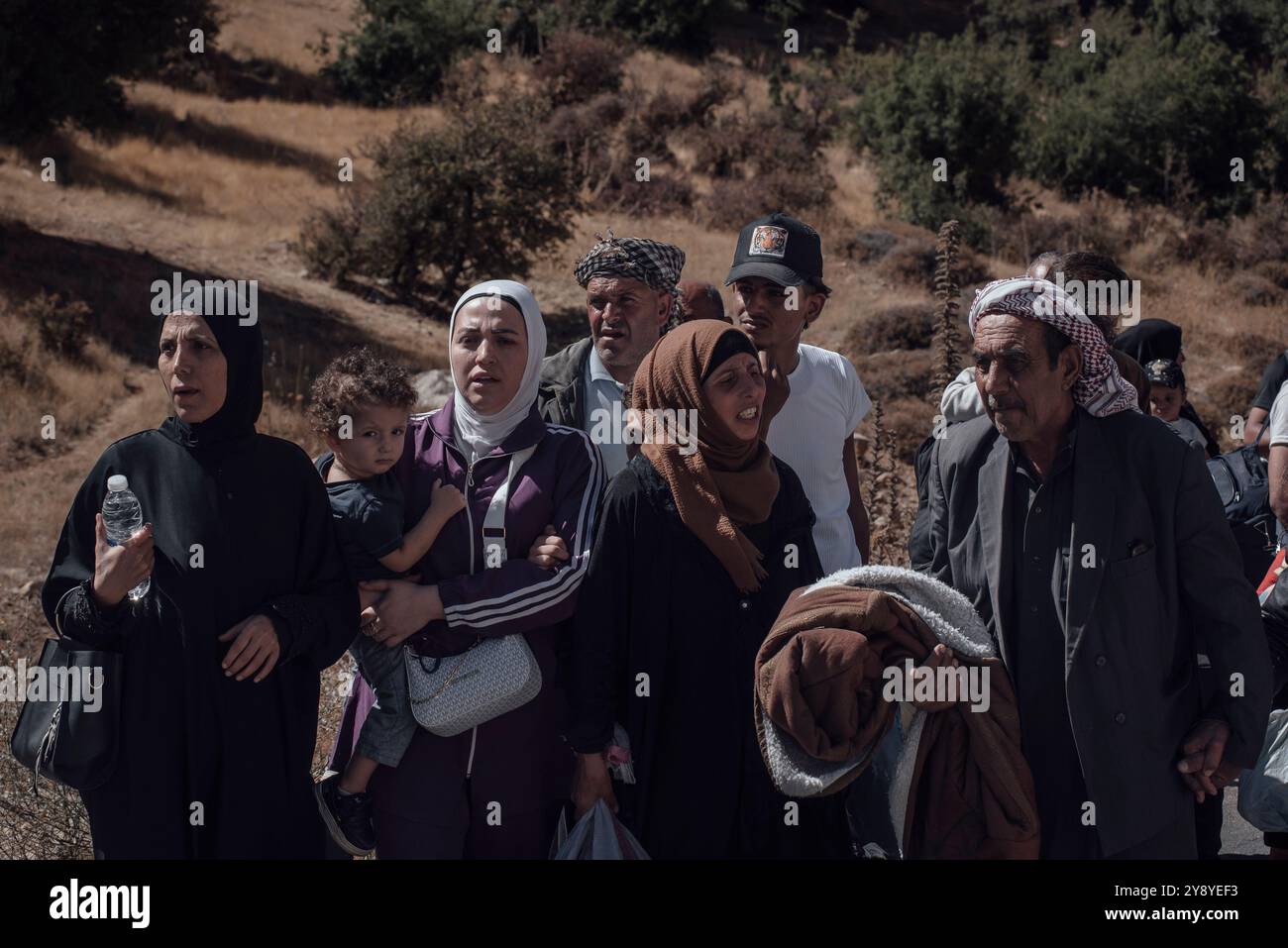Syria conflict red crescent hi-res stock photography and images - Alamy