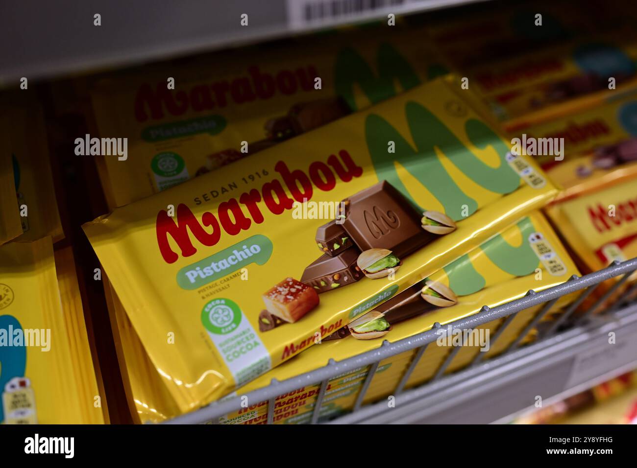 Bjärnum, Skåne, Sweden. October 4 2024. Marabou chocolate inside Bjärnums ICA Supermarket Stock ...