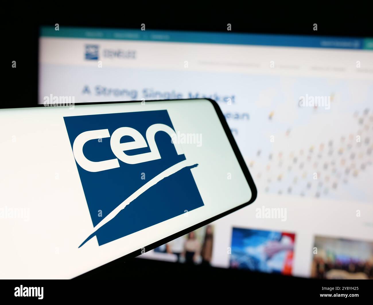 Cen business logo hi-res stock photography and images - Alamy