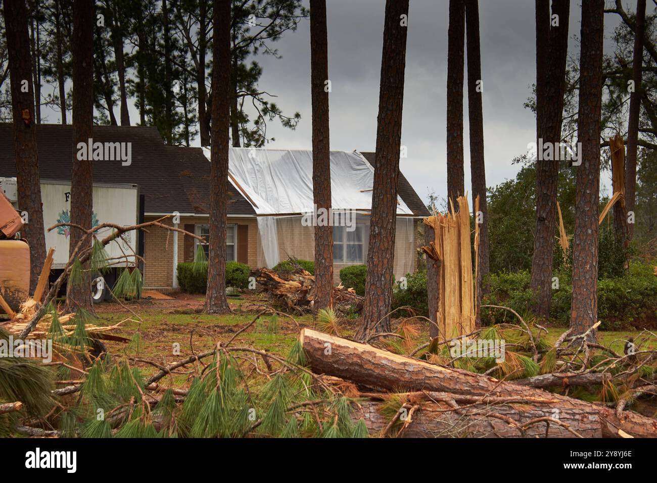 Property damage of Hurricane Helene the day after hit Southern Georgia ...