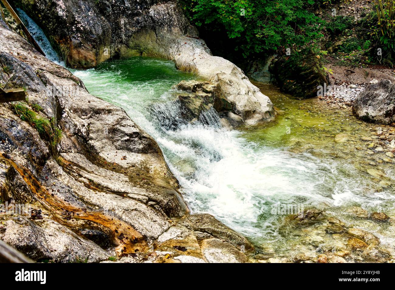 Walk through the impressive Innersbachklamm in Austria, very cold water ...