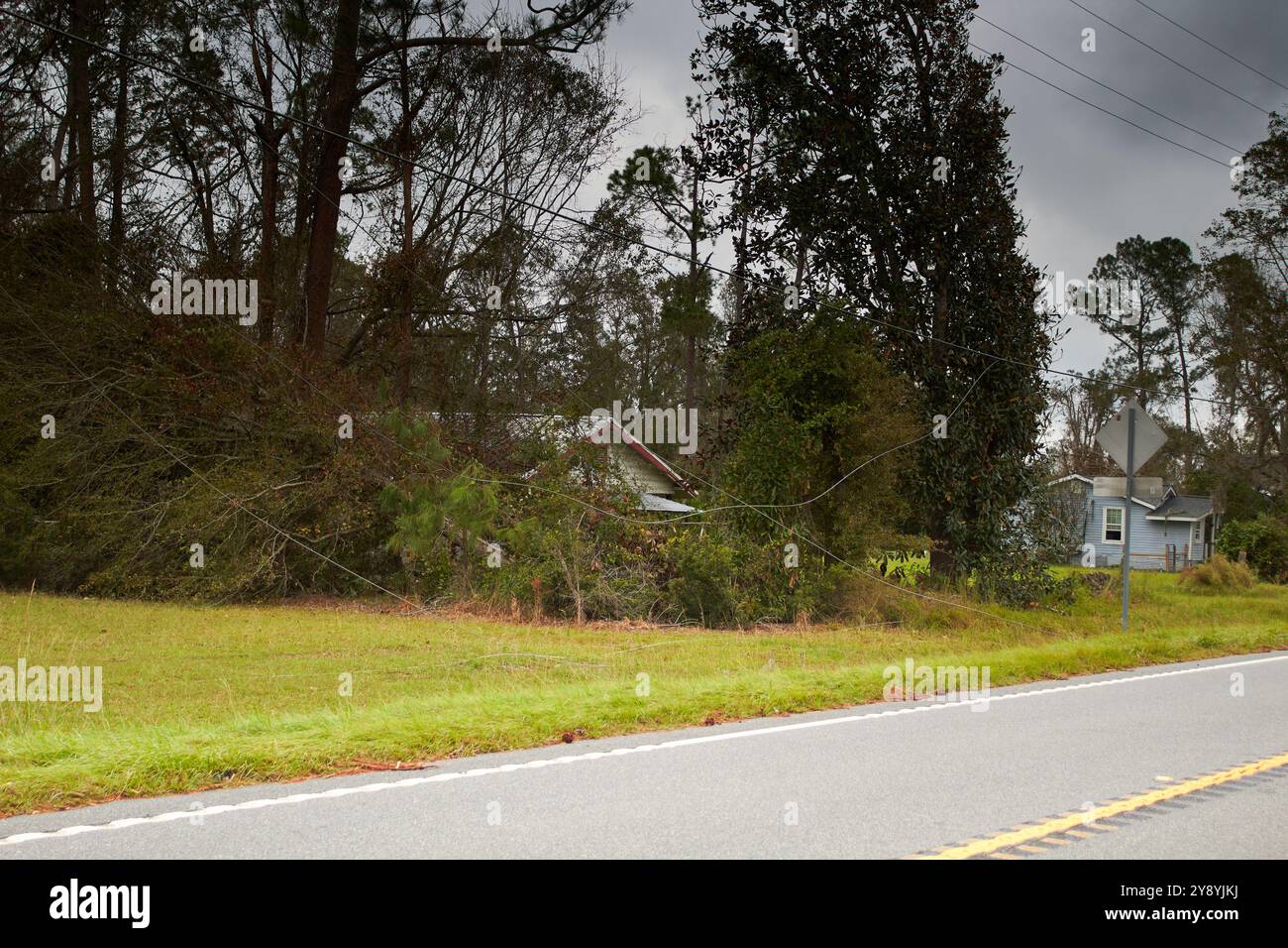 Property damage of Hurricane Helene the day after hit Southern Georgia ...