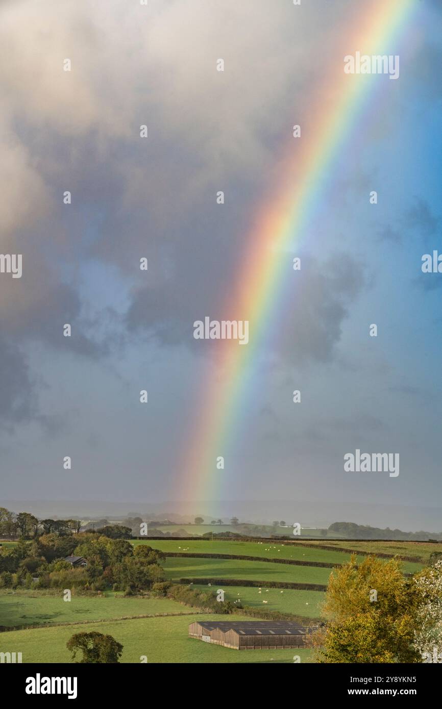 Storm is coming in Cornwall with the start of the rains and rainbow ...