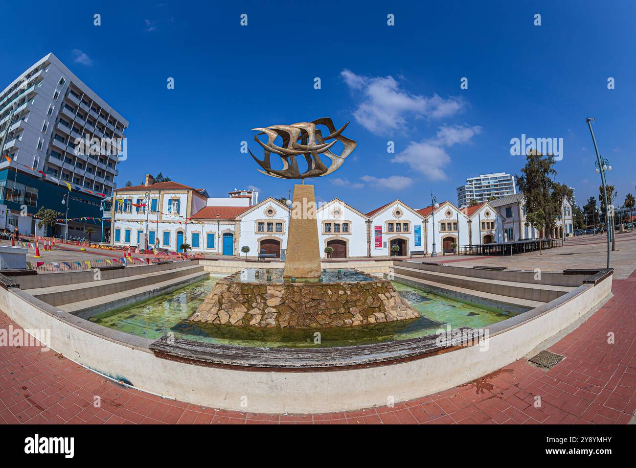 Finikoudes Fountain, Europa Square, Larnaca, Cyprus Stock Photo - Alamy