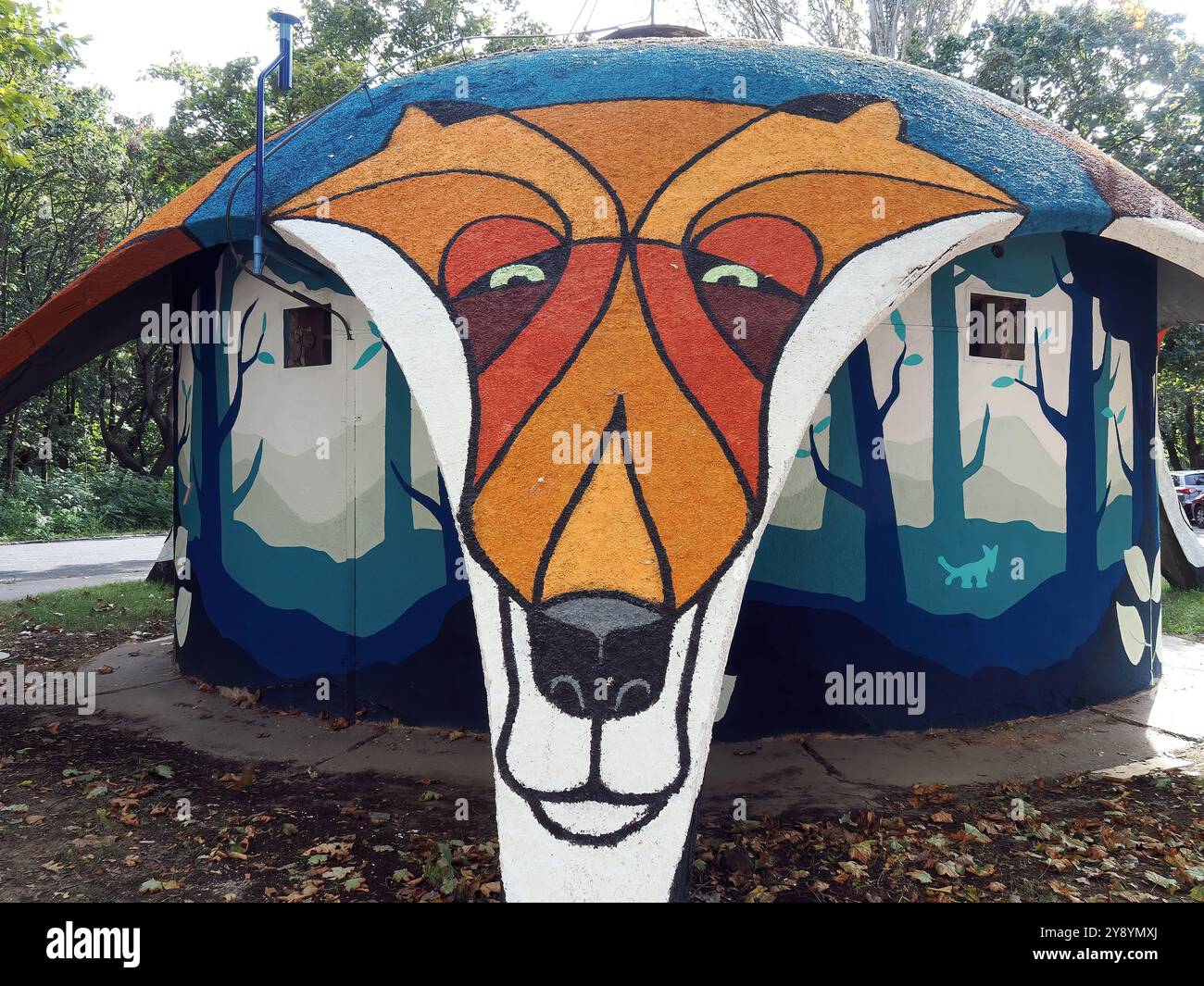 Concrete fox, urban art, street art, 9th district, Budapest, Hungary ...