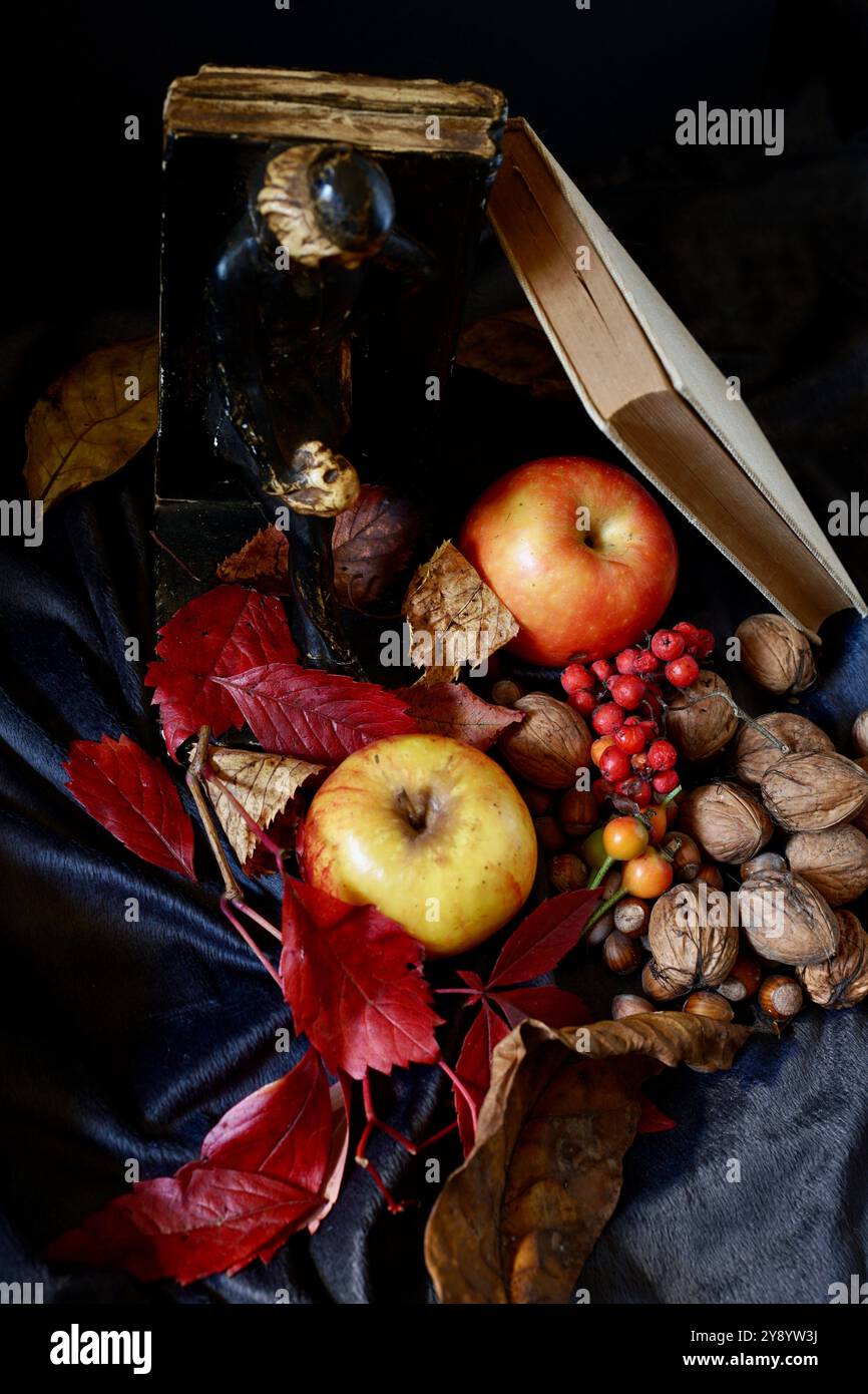 Skull stilllife painting hi-res stock photography and images - Alamy