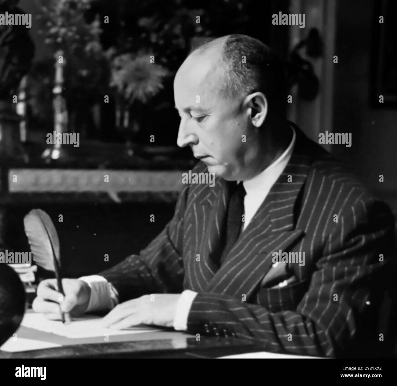 Christian dior hi-res stock photography and images - Alamy