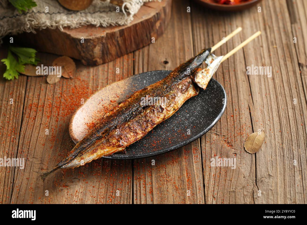 Charcoal-grilled Hot and Spicy Pike Mackerel,Saury Fish Skewer ...
