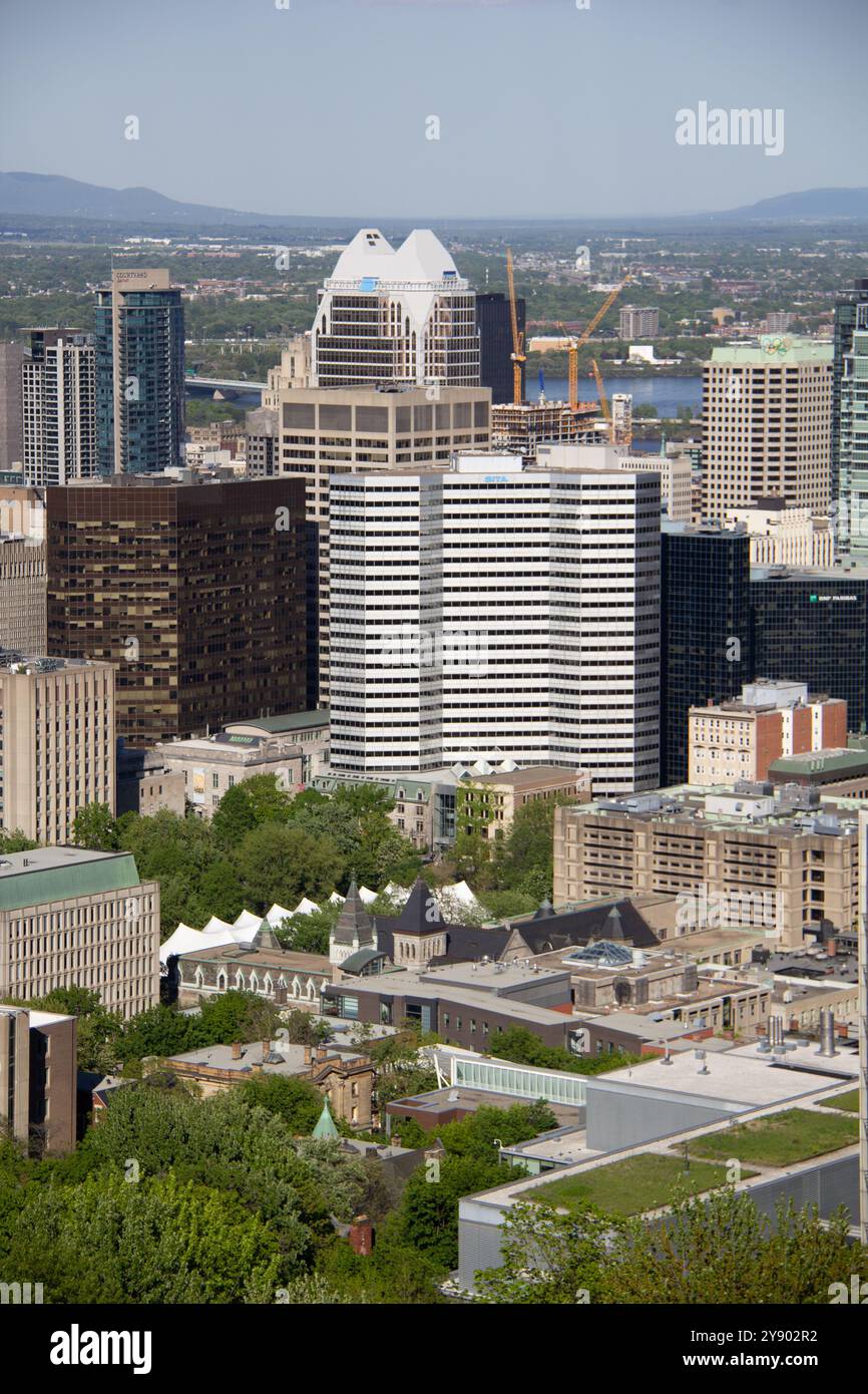 Montreal iconic buildings hi-res stock photography and images - Alamy