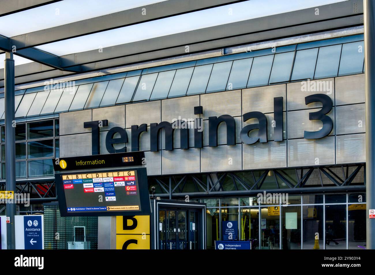 Terminal 3 Heathrow Airport, Borough of Hillingdon, London, England, U ...