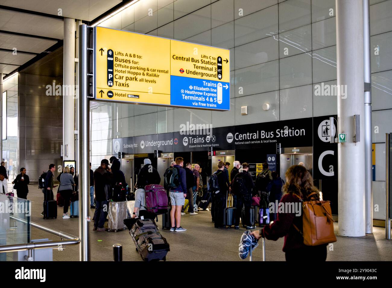 Terminal 2 Heathrow Airport, Borough of Hillingdon, London, England, U ...