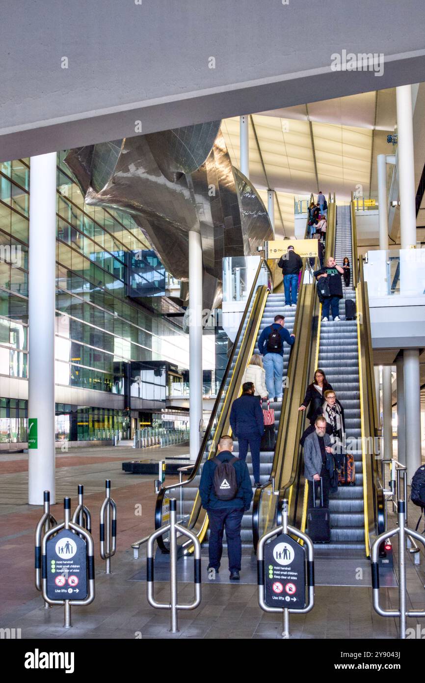 Terminal 2 Heathrow Airport, Borough of Hillingdon, London, England, U ...