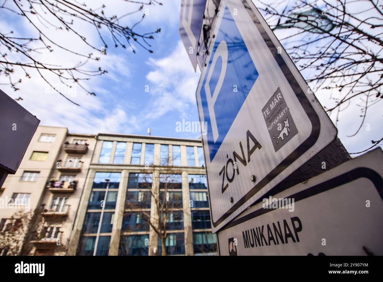 Traffic sign in budapest hi-res stock photography and images - Alamy