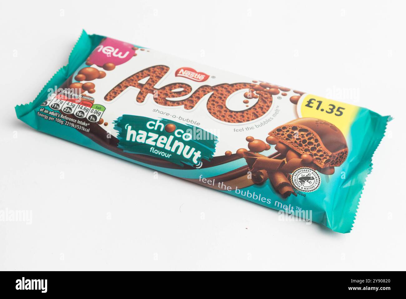Nestle aero chocolate bar hi-res stock photography and images - Alamy