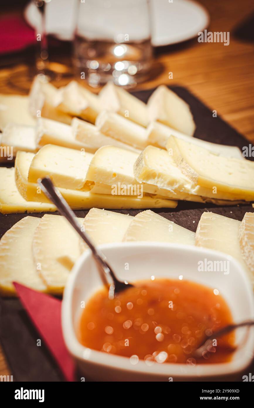 Food elegant cheese plate hi-res stock photography and images - Alamy