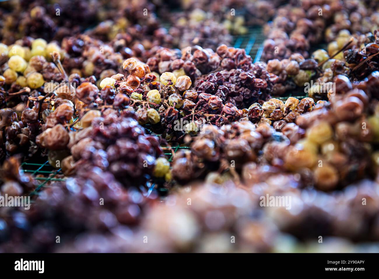 Vino passito hi-res stock photography and images - Alamy