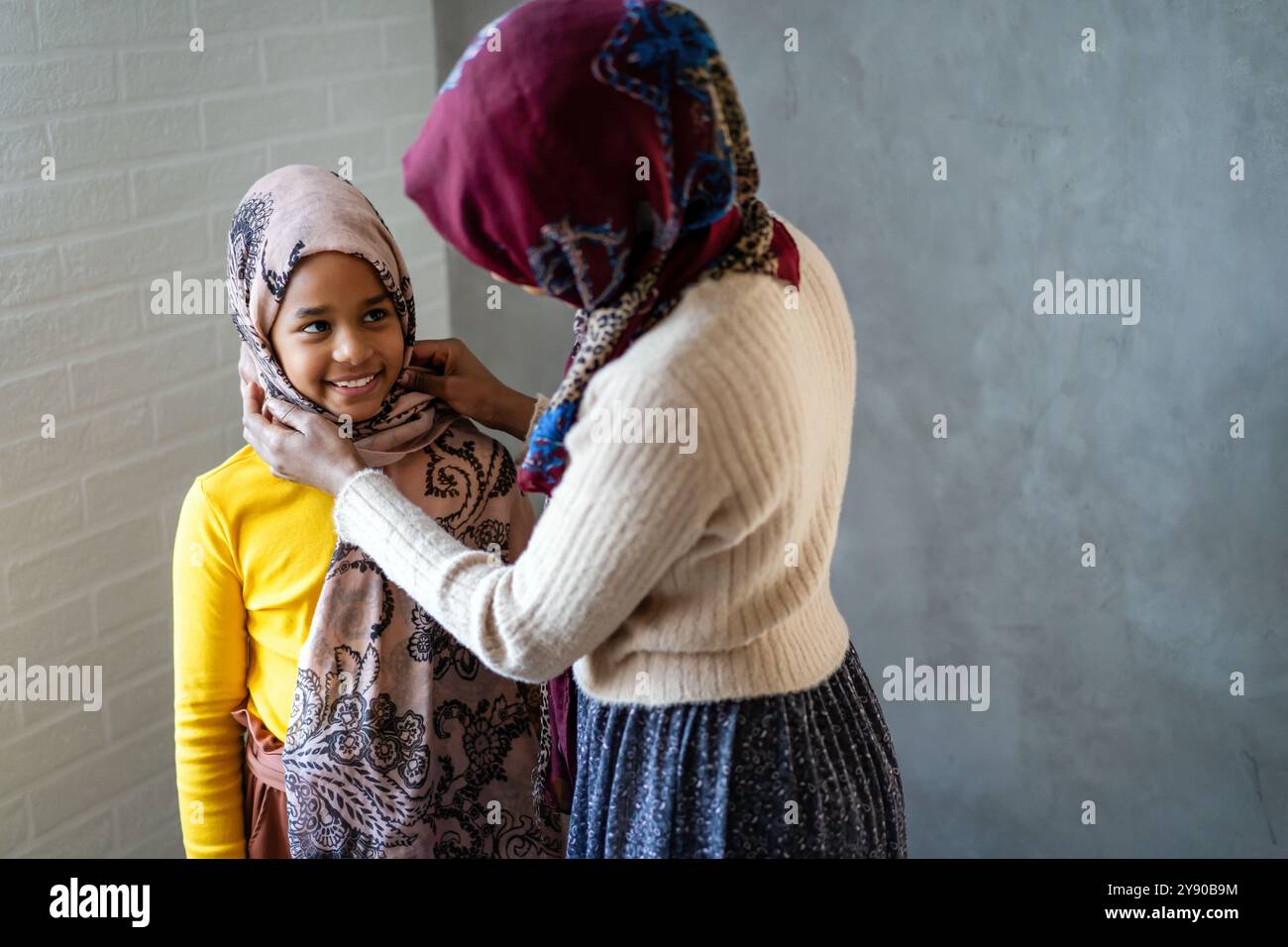 Muslim single parent. Happy mother and child together Stock Photo - Alamy