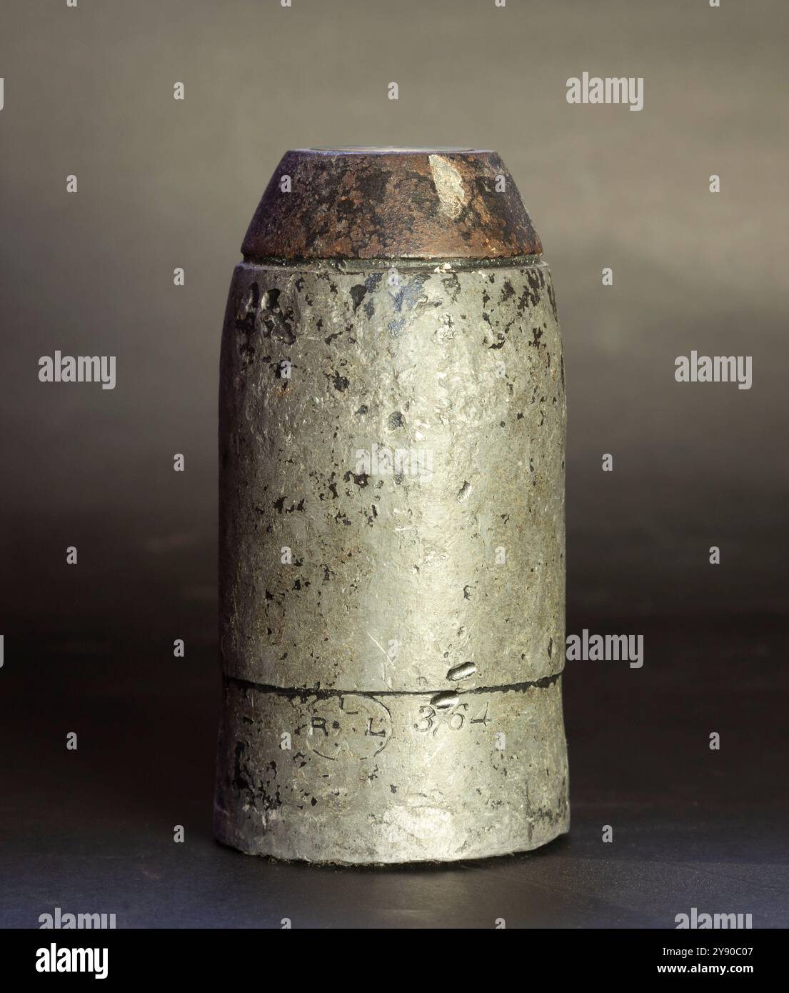 6 pounder gun hi-res stock photography and images - Alamy