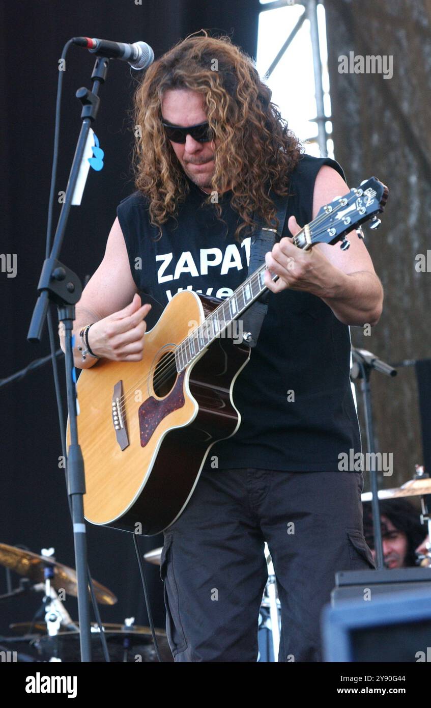 Fernando fher olvera sergio vallín hi-res stock photography and images ...