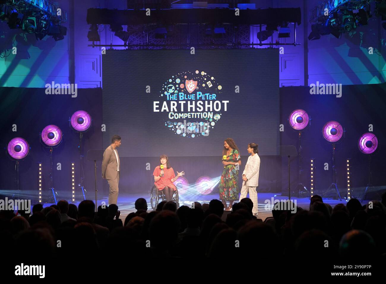 Presenters Qasa Alom (left) and Swarzy Macaly (right), and Inka ...