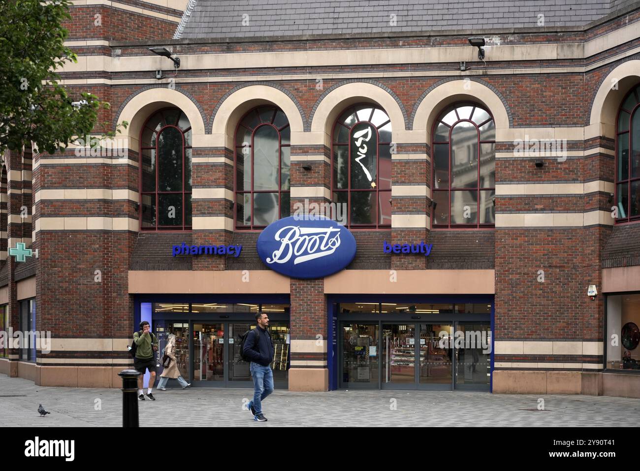 Liverpool department store logo hi-res stock photography and images - Alamy