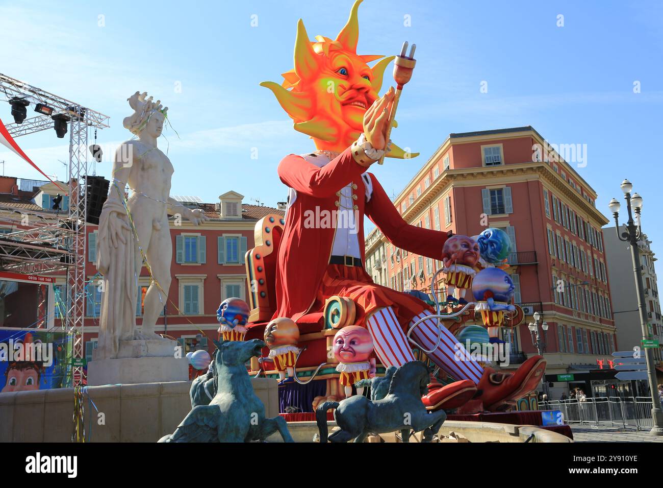 Big heads and floats of the Nice Carnival, the largest carnival in ...
