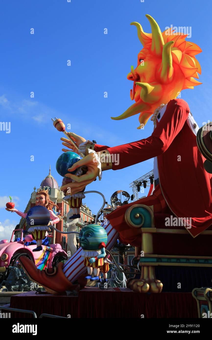 Big heads and floats of the Nice Carnival, the largest carnival in ...