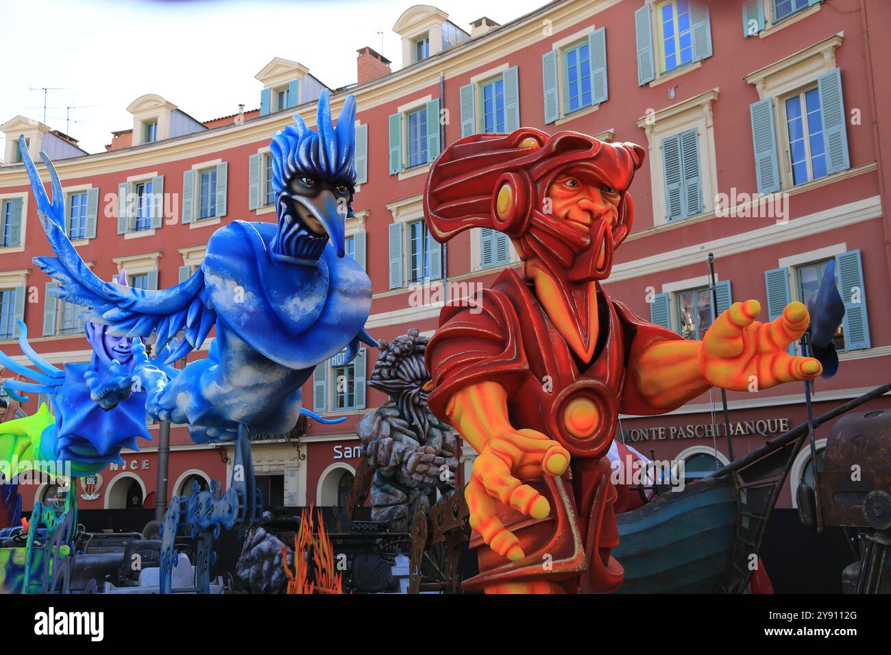 Big heads and floats of the Nice Carnival, the largest carnival in ...