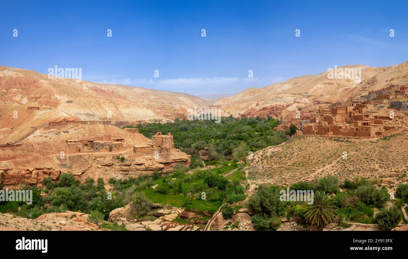 An Atlas Mountains hamlet by Ounila River, Morocco Stock Photo - Alamy