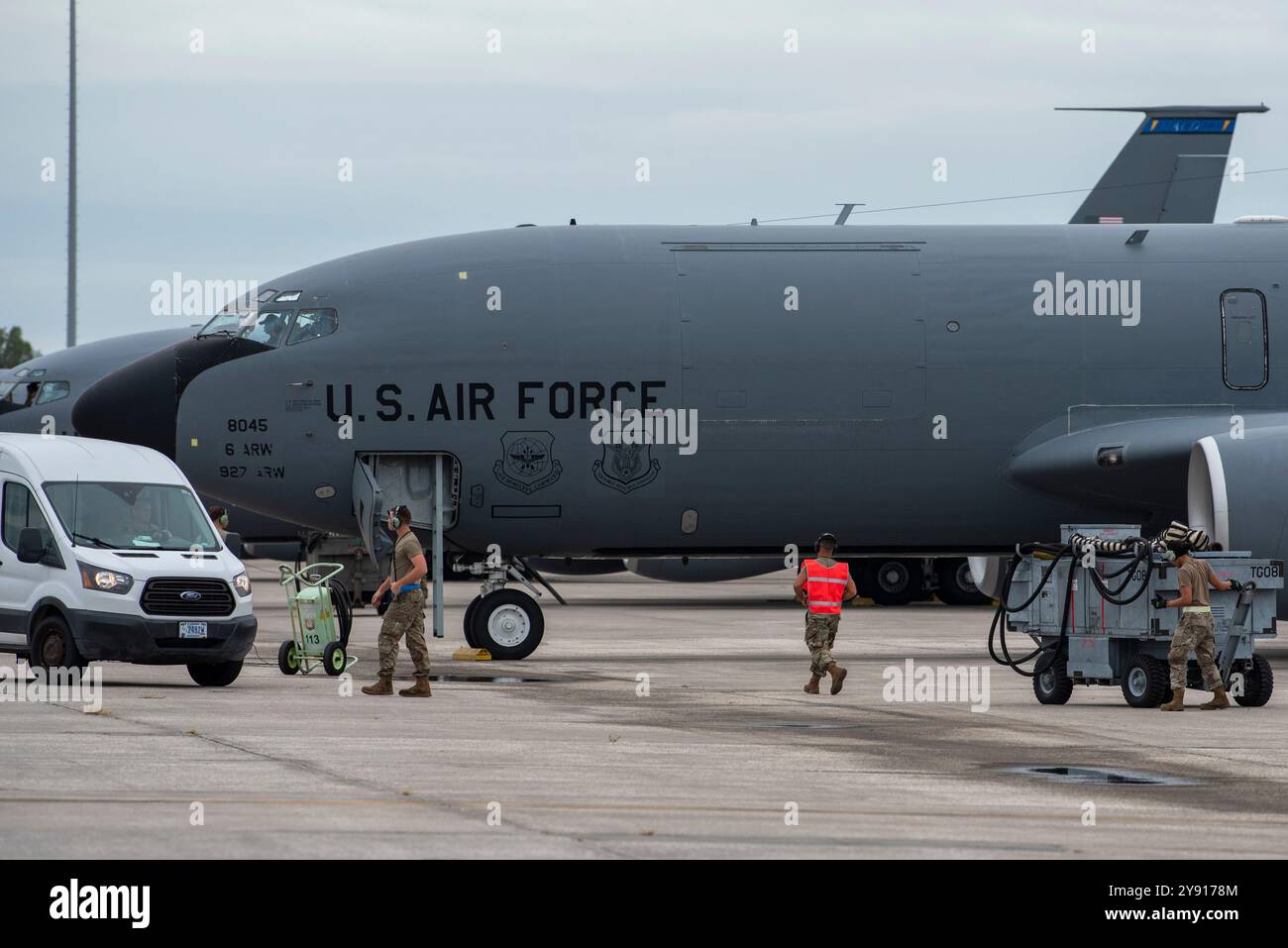 Members of the 927th Maintenance Group and the 6th Maintenance Group ...