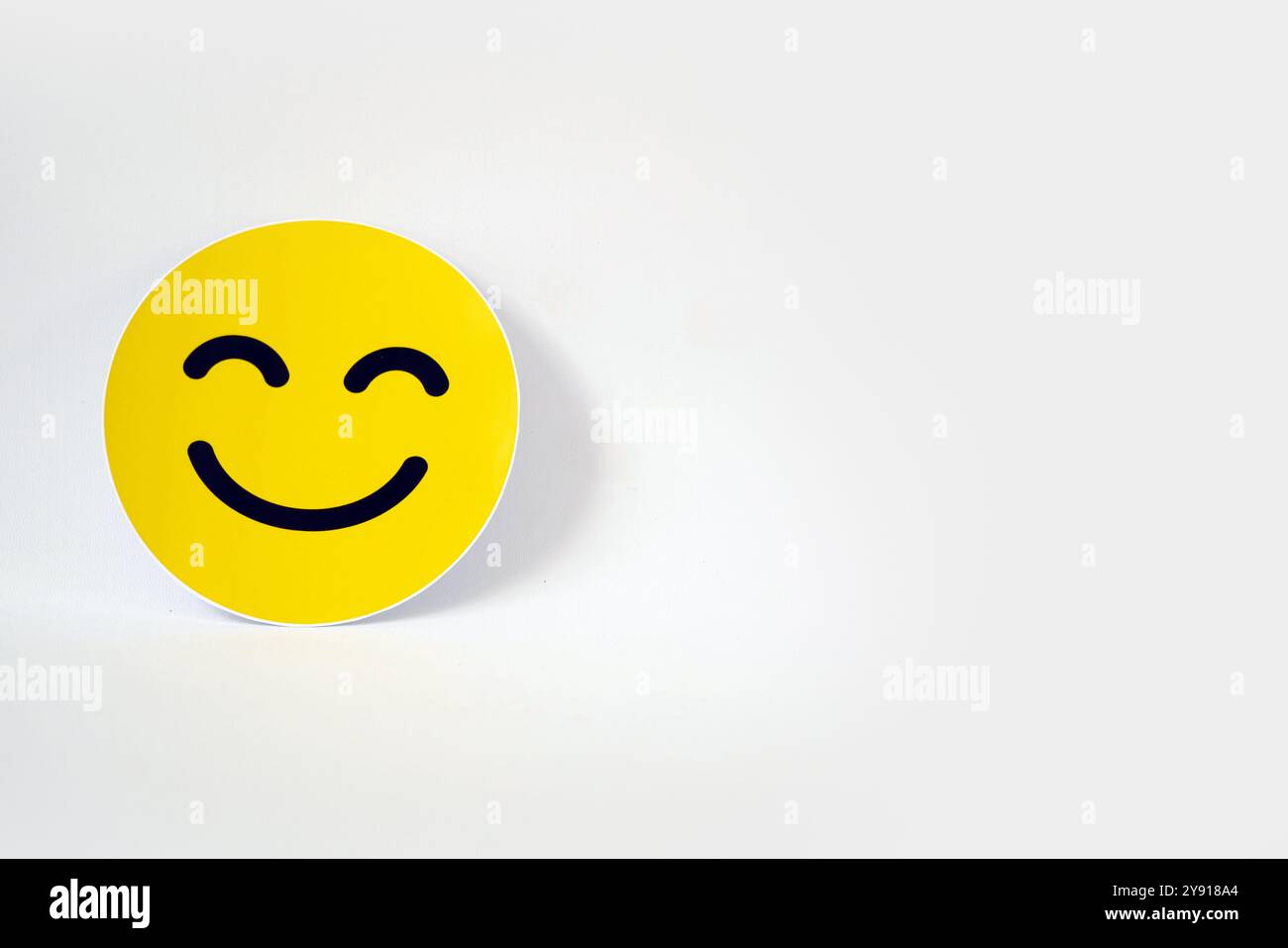 Smiley face emoji sticker hi-res stock photography and images - Alamy