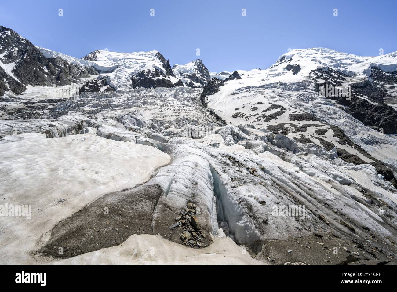 High alpine glaciated mountain landscape, La Jonction, Glacier des ...