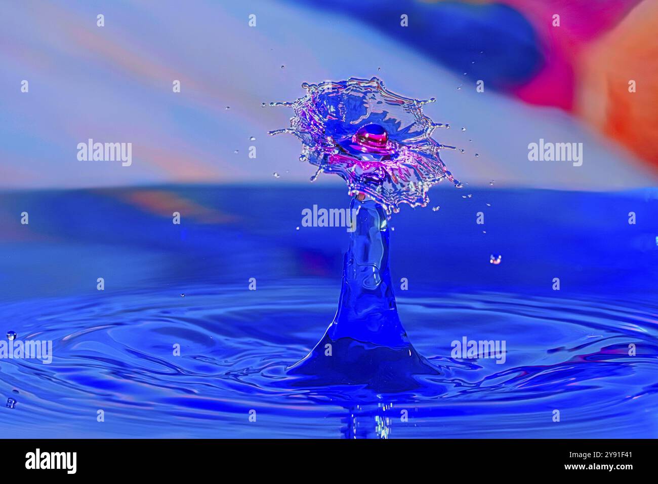 A high drop of water at the moment of outcrop, which creates a lively ...