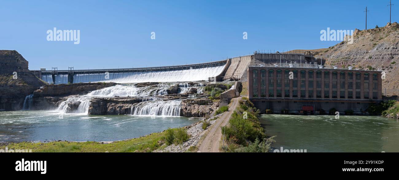 Panorama of the Ryan Dam spillway, waterfalls, and powerhouse near ...