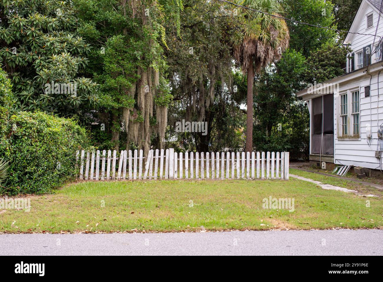 Historic Beaufort, South Carolina is a popular tourist destination ...