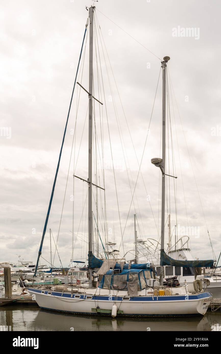 Sailboat docked at Beaufort Marina Stock Photo - Alamy